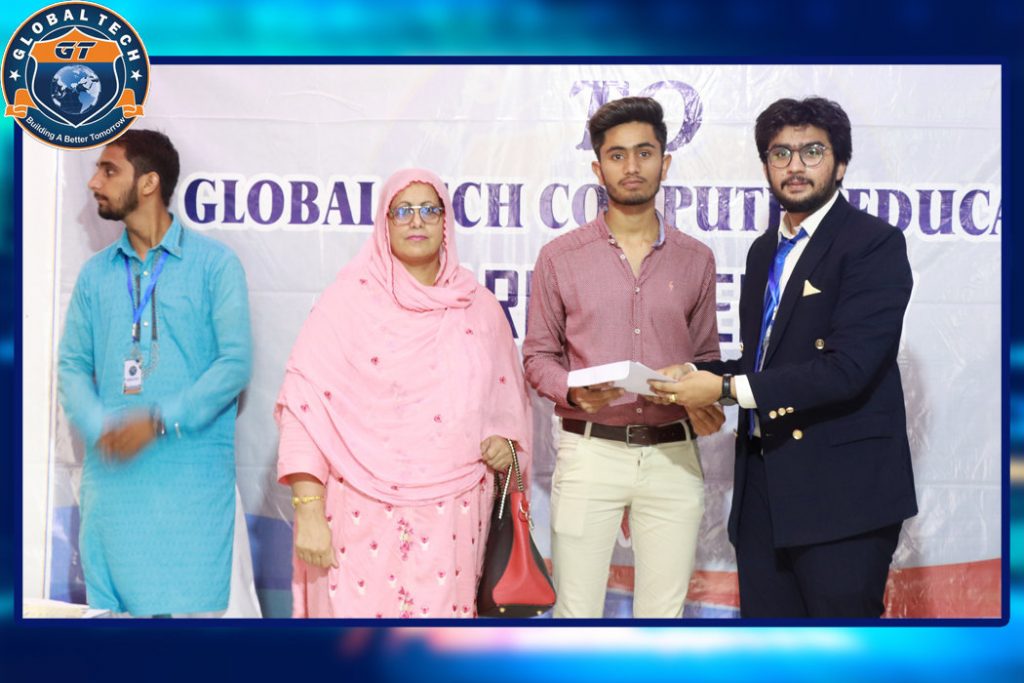 Certificate Distribution 2019 - Global Tech Computer Education